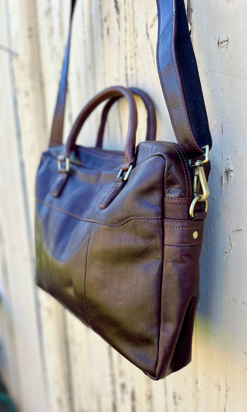 "SYDNEY" Soft Italian Leather Laptop Brief Case - 1773 — Toprail Equine