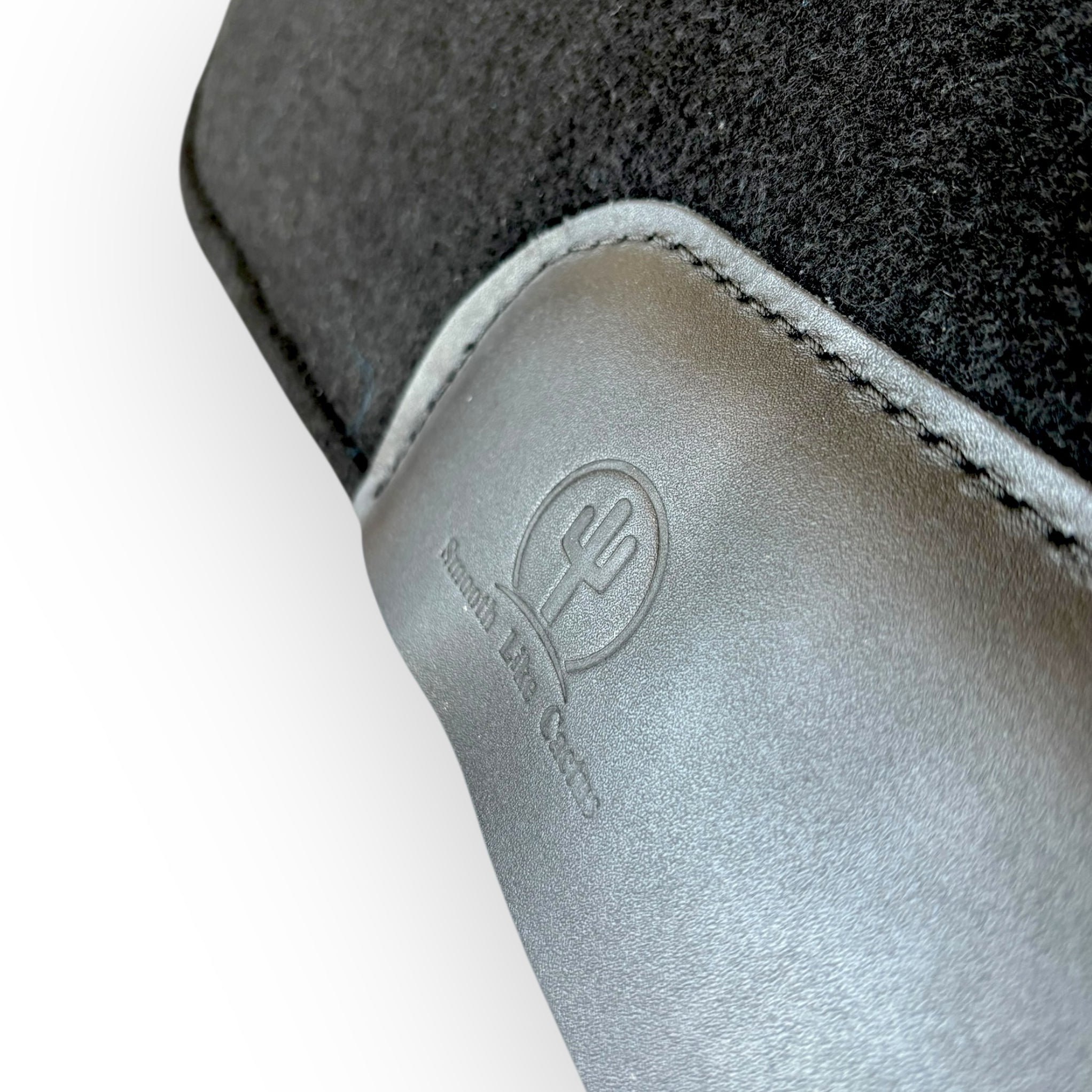 "KODA" Contoured Work Pad - Smooth Like Cactus - Black — Toprail Equine