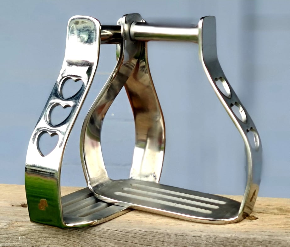 Oxbow - Offset Stainless Steel with Heart shaped cutouts — Toprail Equine