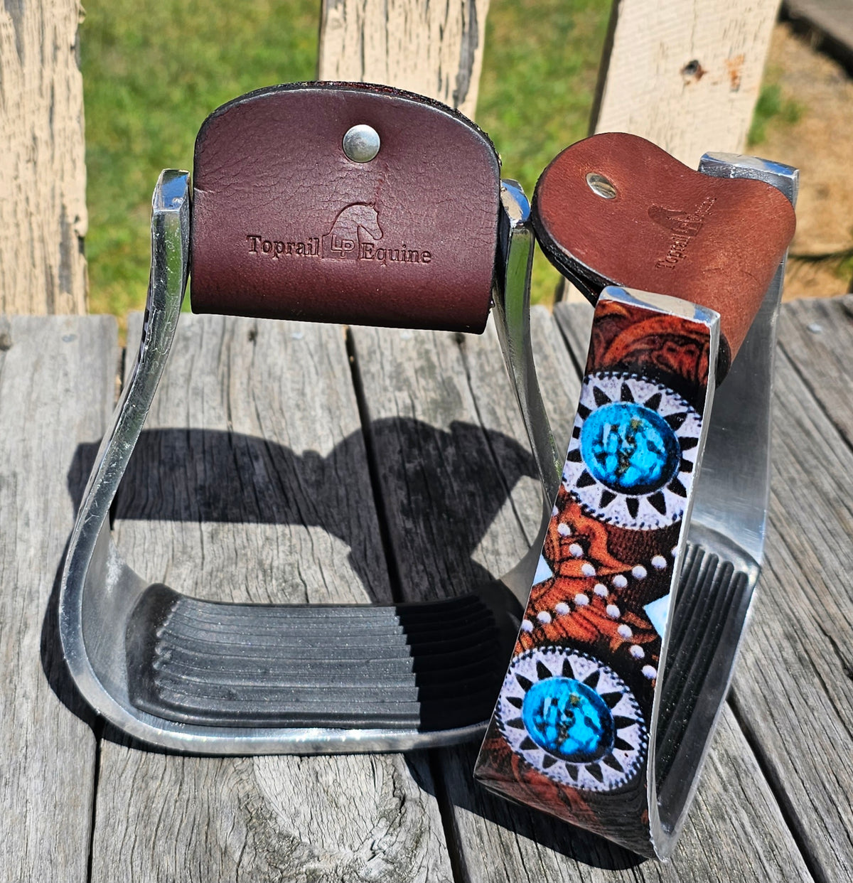 Oxbow with Printed Turquoise Concho — Toprail Equine